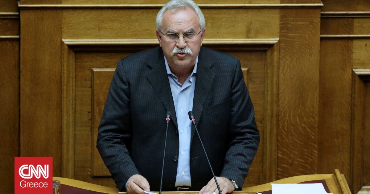 Ορκίστηκε βουλευτής ο Δημήτρης Γάκης στη θέση του Νεκτάριου Σαντορινιού ...
