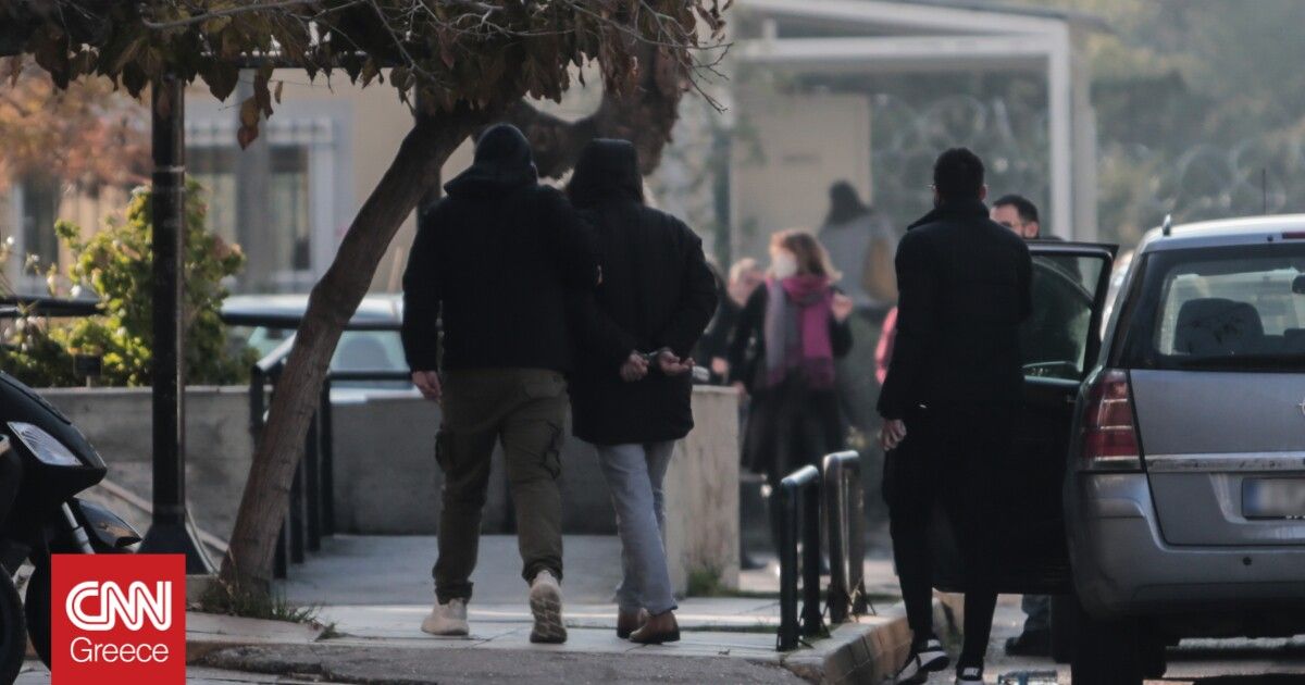 Βιασμός 12χρονης στον Κολωνό: Στην ανακρίτρια έξι ακόμη κατηγορούμενοι ...