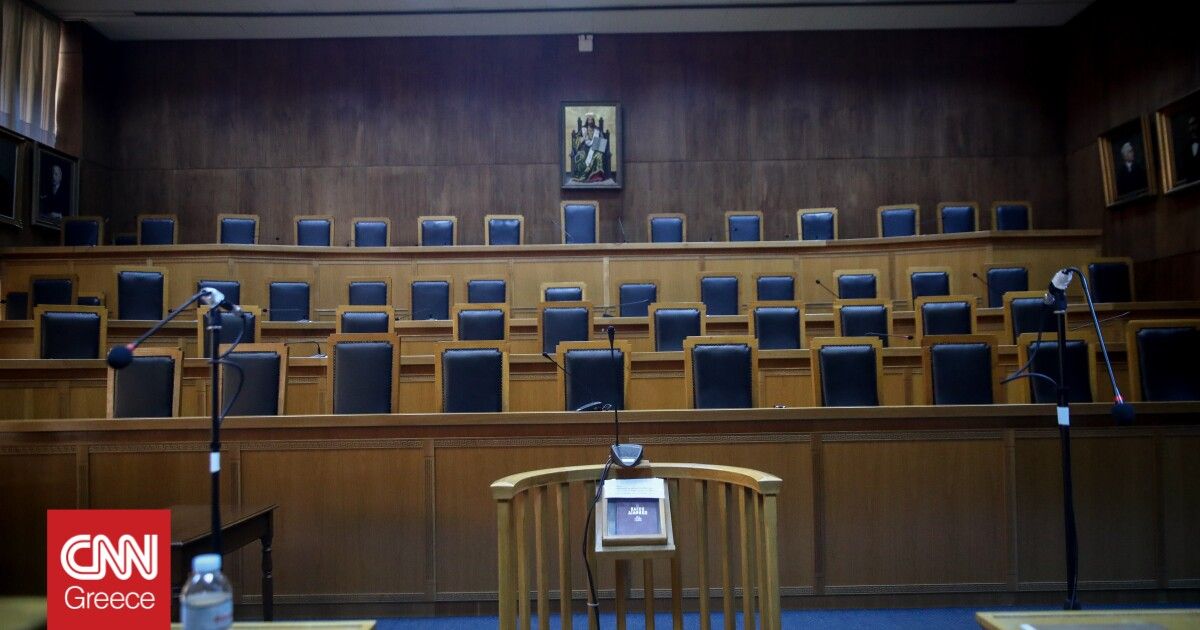 Συναγερμός στην Ευελπίδων: Εκκενώθηκαν τα δικαστήρια μετά από ...