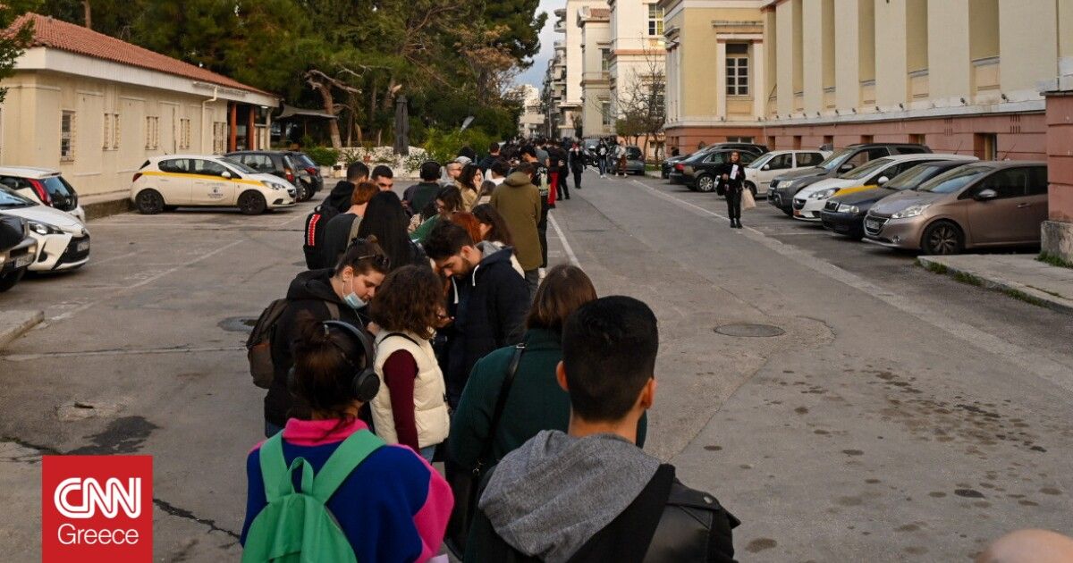 Σύγκρουση τρένων στα Τέμπη: Τεράστιες ουρές για δωρεά αίματος στην ...