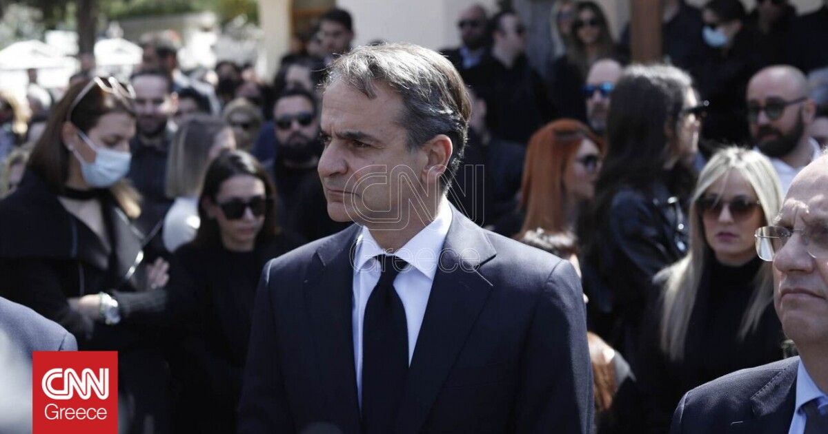 Παρουσία Μητσοτάκη η κηδεία του 35χρονου μηχανοδηγού στην Καισαριανή ...
