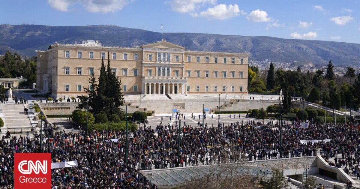 Απεργία: Σε «κλοιό» η χώρα την Πέμπτη - Τα καλέσματα ΓΣΕΕ και ΑΔΕΔΥ ...