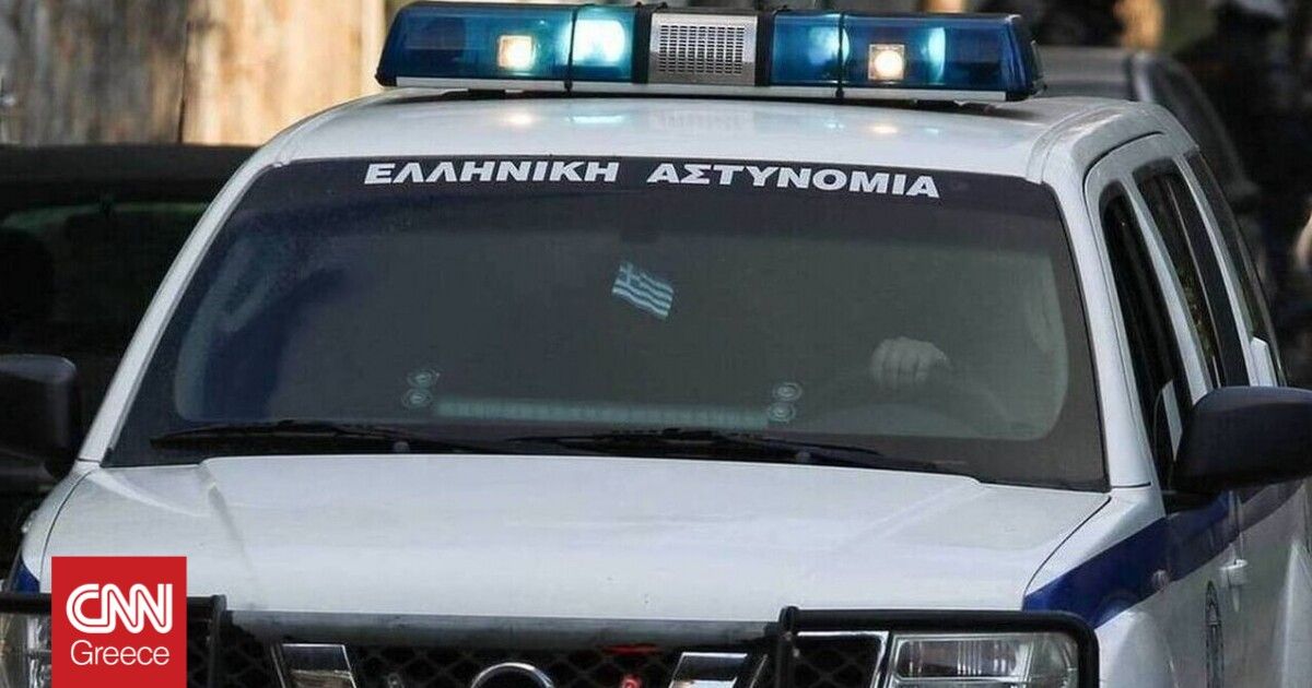 Εμπρηστικός μηχανισμός εξερράγη σε αυλή σπιτιού στο Μενίδι - CNN.gr