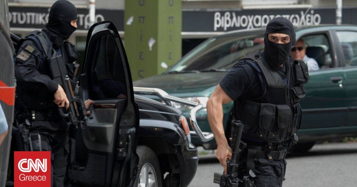 «Μίλησαν» τα κινητά των τρομοκρατών - Τι εντολές έπαιρναν και τα σχέδια ...