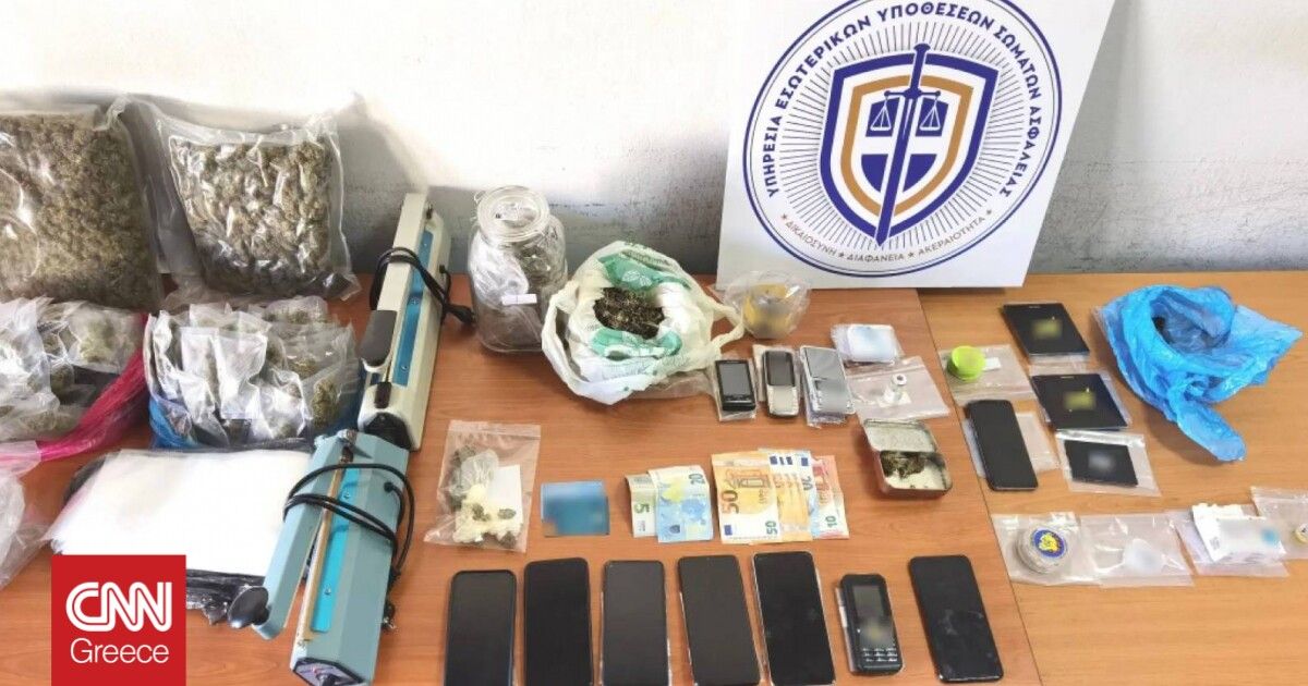 Αστυνομικός πουλούσε ναρκωτικά με υπηρεσιακό όχημα – Τα «κοτόπουλα» και ...