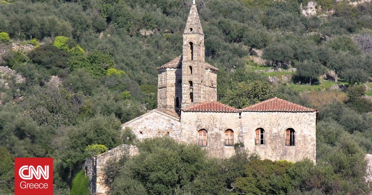 Παλαιά Καρδαμύλη: Η παραμυθένια καστροπολιτεία, με το ομορφότερο ...