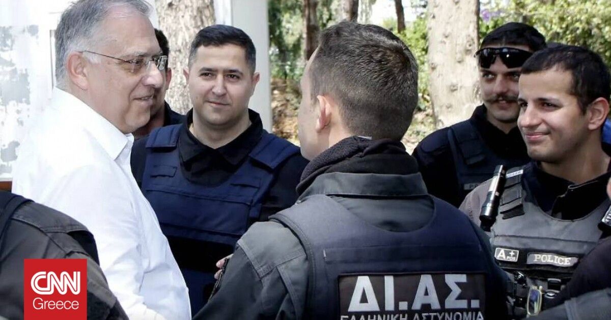 Θεοδωρικάκος: Δίπλα στους αστυνομικούς της ΔΙΑΣ - «Είναι η πρώτη εικόνα ...