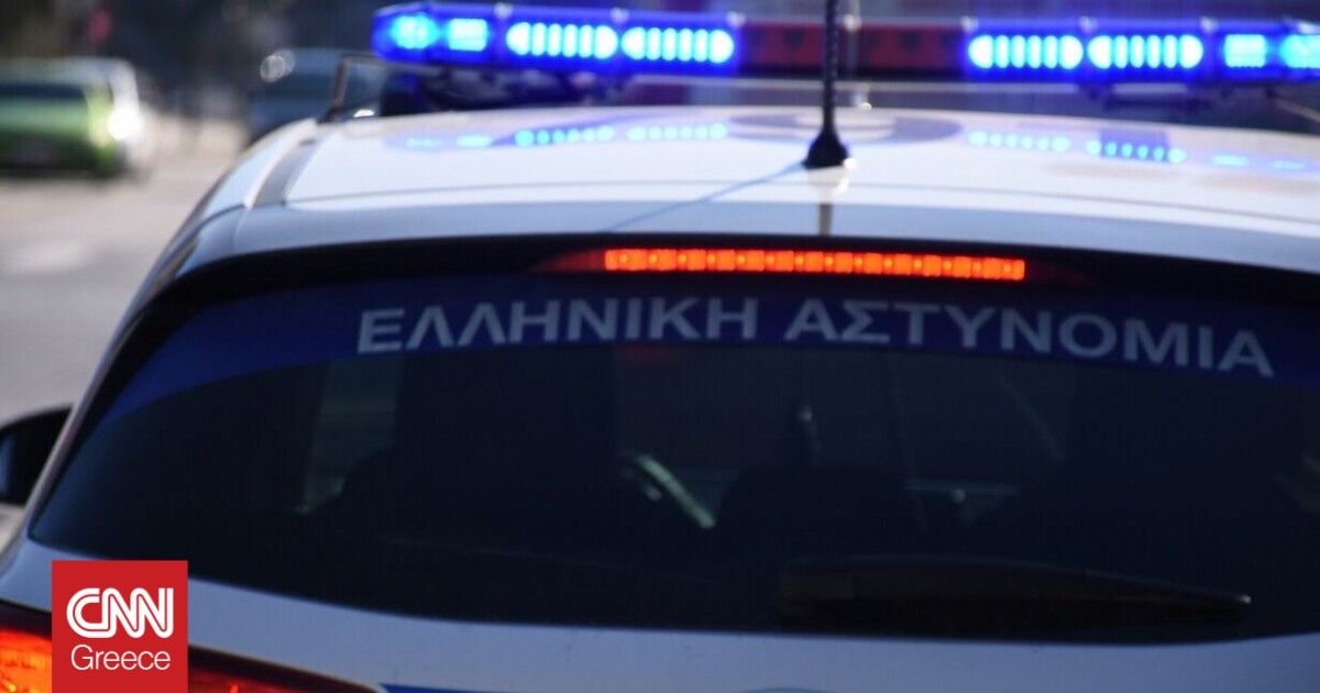 Αστυνομική καταδίωξη για δύο τουρίστριες στην Κρήτη - CNN.gr
