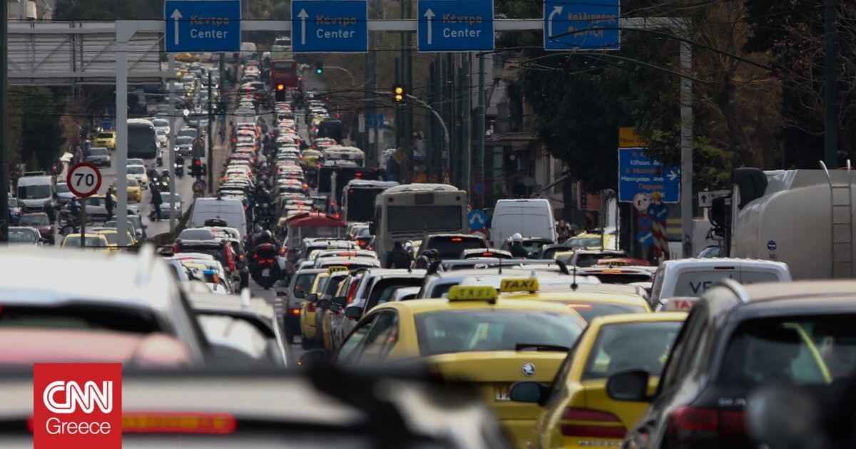 Κίνηση: Μποτιλιάρισμα στην Υμηττού - Σημειωτόν στον Κηφισό - CNN.gr