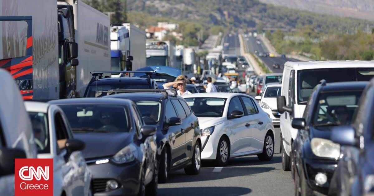 Φωτιά στο Λουτράκι: Άνοιξε η Εθνική οδός Αθηνών - Κορίνθου - CNN.gr