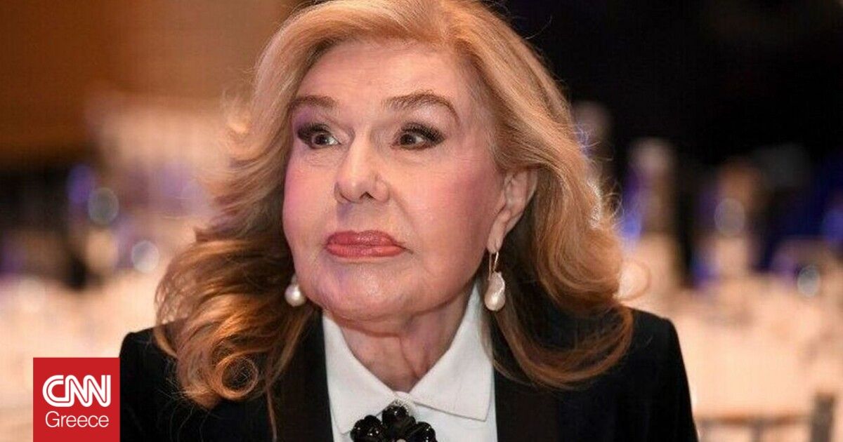 Κηδεία Μαριάννας Βαρδινογιάννη Το τελευταίο αντίο είπαν συγγενείς