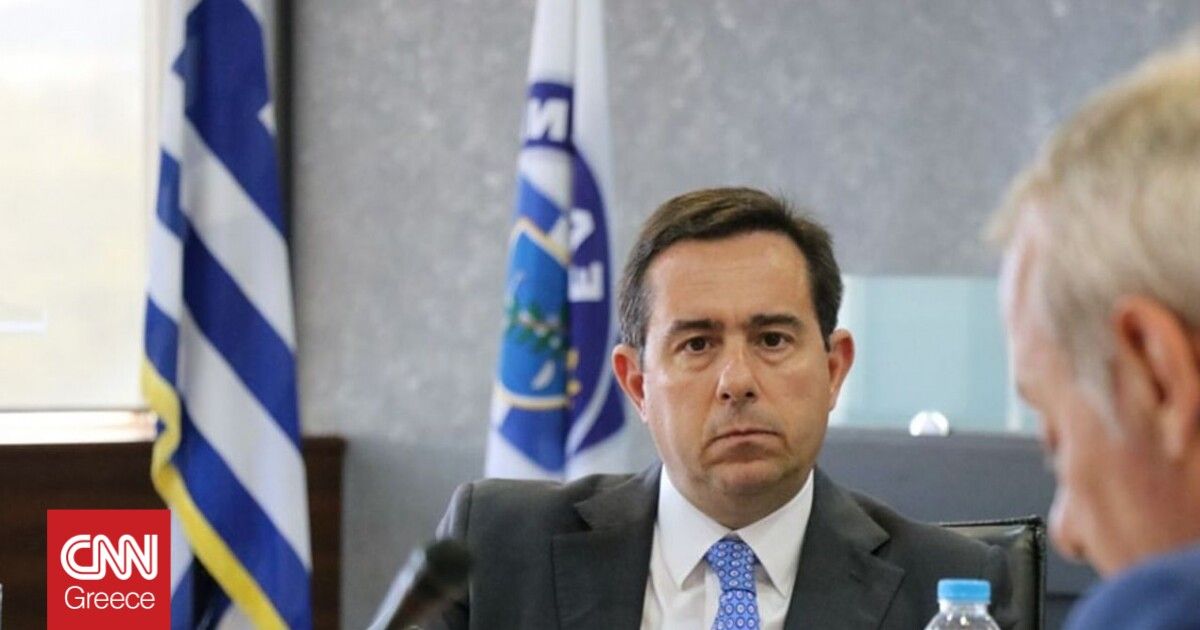 Παραιτήθηκε ο Νότης Μηταράκης - Τη θέση του αναλαμβάνει ο Γιάννης ...