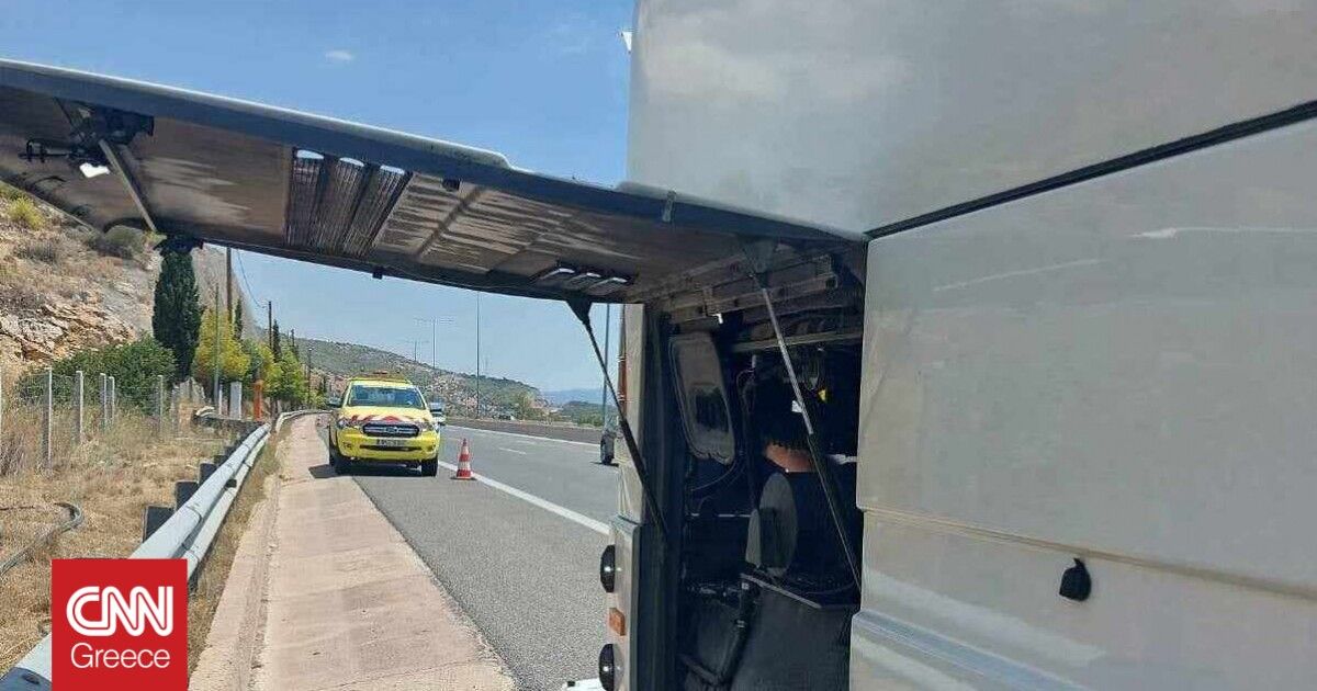 Ακινητοποιήθηκε στην Eθνική λεωφορείο του ΚΤΕΛ Μεσσηνίας - CNN.gr