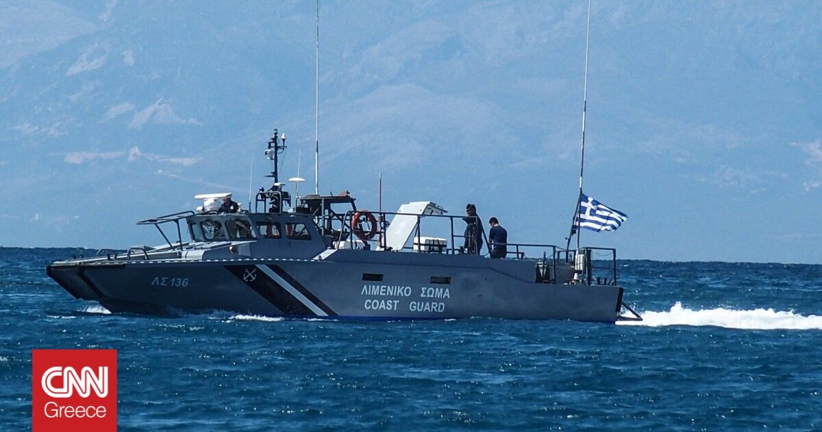 Σάμος: Καρέ - καρέ η διάσωση μεταναστών από το Λιμενικό - CNN.gr