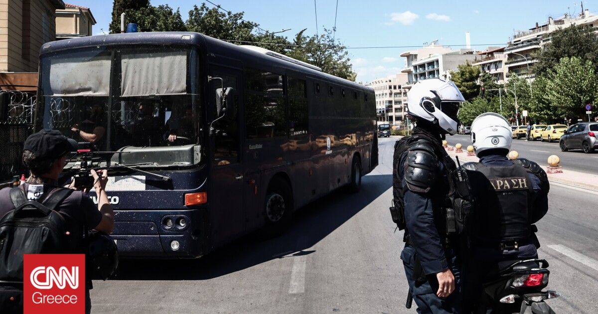 Νέα Φιλαδέλφεια: «Σφίγγει» ο κλοιός γύρω από τον δολοφόνο - Πέντε οι ...