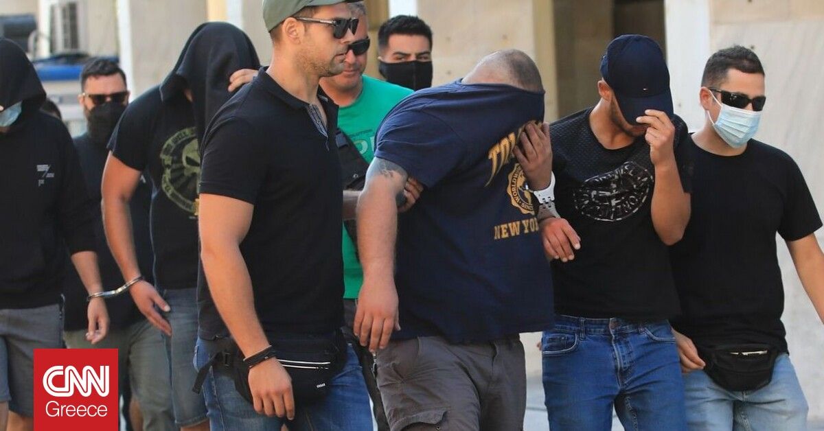 Δολοφονία Μιχάλη Κατσουρή: Βίντεο ντοκουμέντο από τη δράση των Κροατών ...