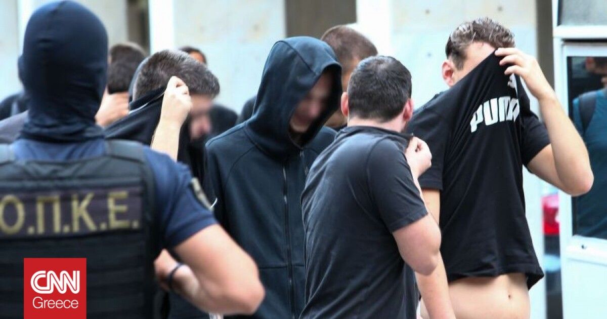 Δολοφονία Κατσουρή: Στη φυλακή οδηγούνται όλοι οι κατηγορούμενοι - CNN.gr