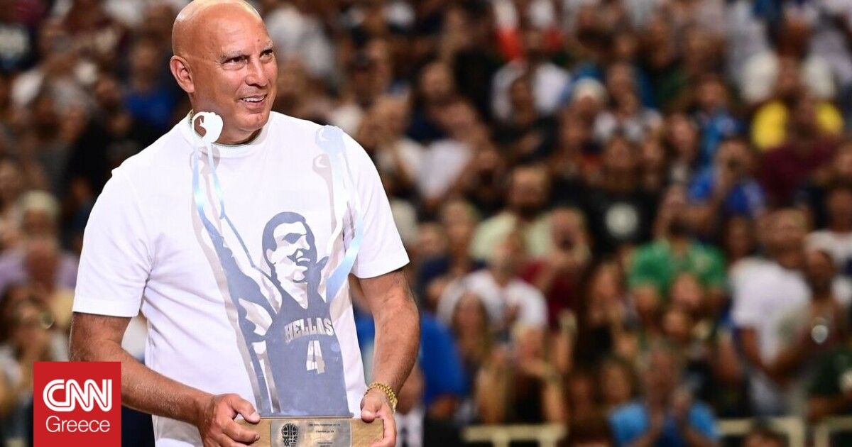 Νίκος Γκάλης: «Δίπλα στην Εθνική και σε ήττες και σε νίκες» - CNN.gr