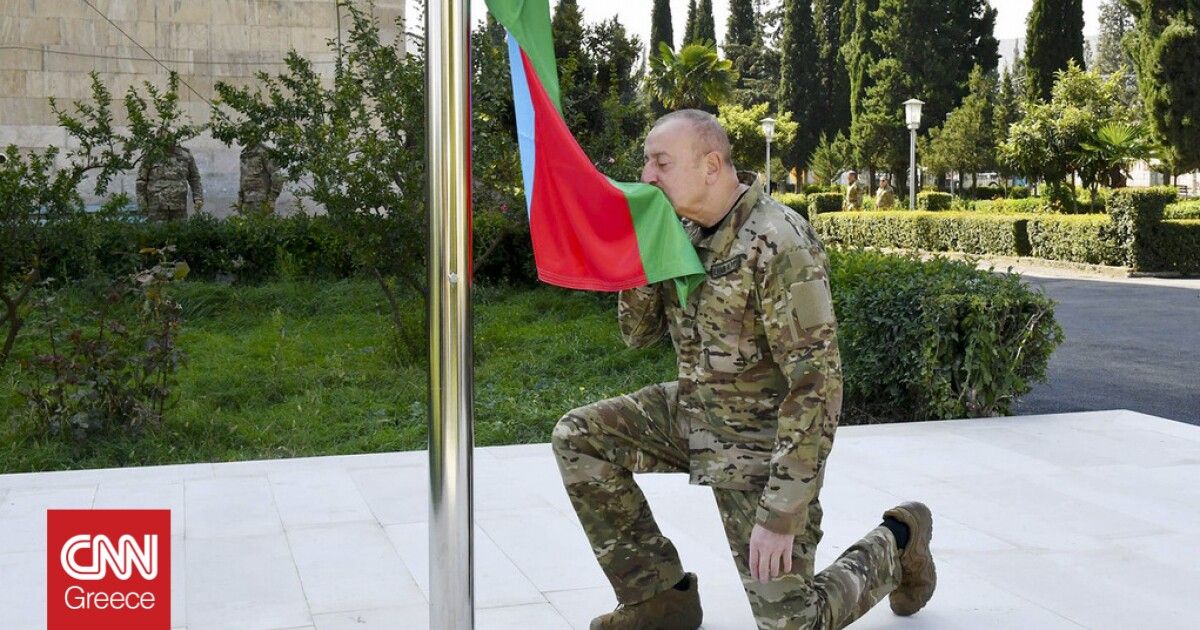 Ο πρόεδρος του Αζερμπαϊτζάν ύψωσε τη σημαία της χώρας στην πρωτεύουσα ...