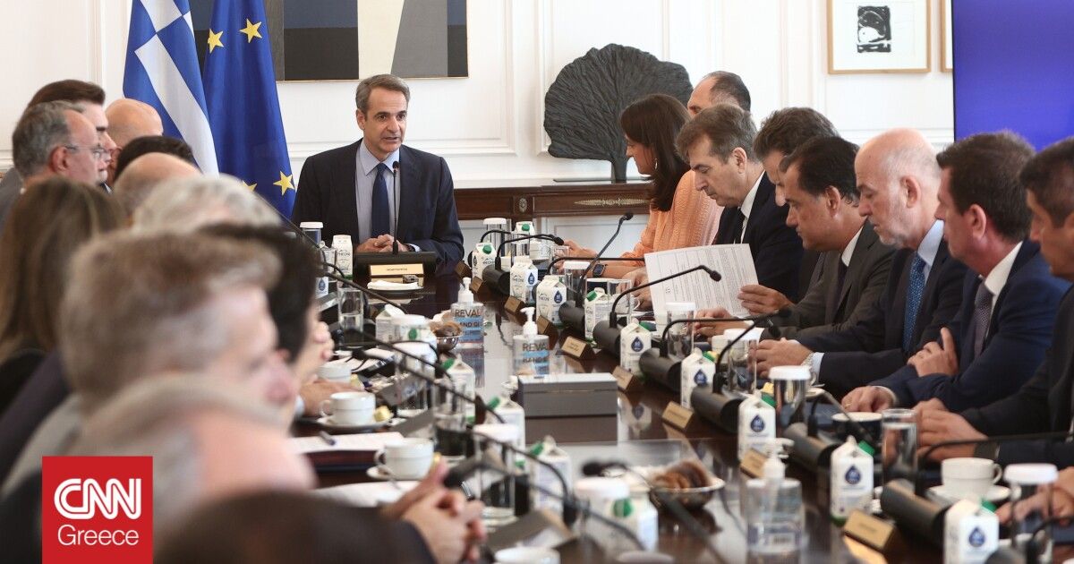 Συνεδριάζει την Τρίτη το υπουργικό συμβούλιο υπό τον πρωθυπουργό - CNN.gr
