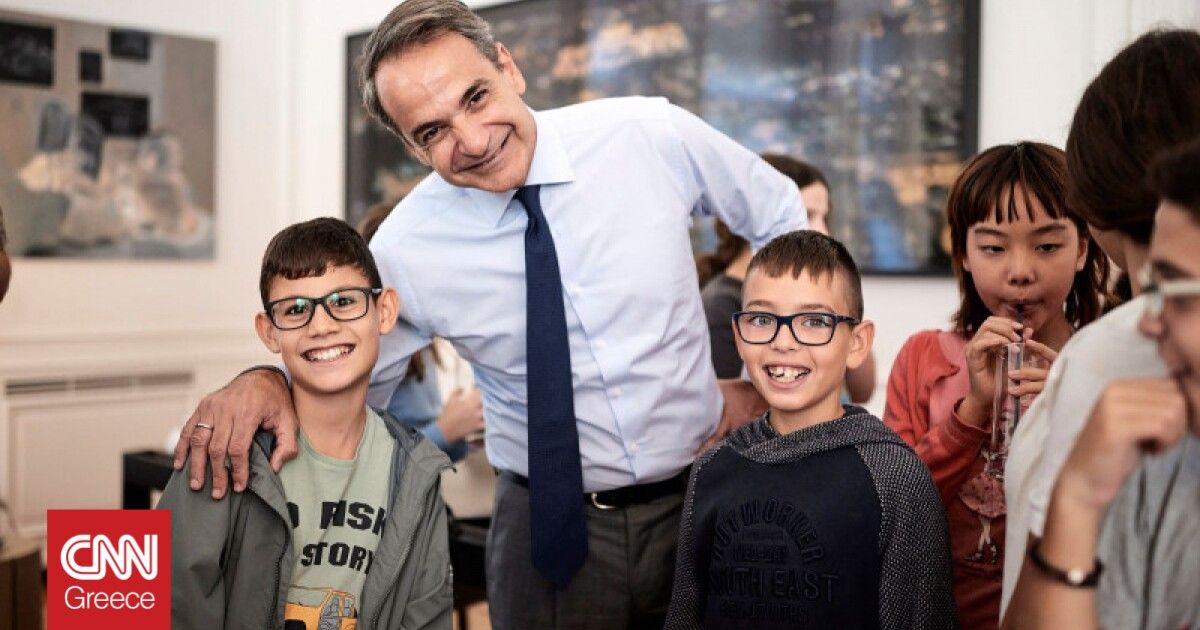 H... ξεχωριστή συνάντηση του Κυριάκου Μητσοτάκη στο Μέγαρο Μαξίμου - CNN.gr