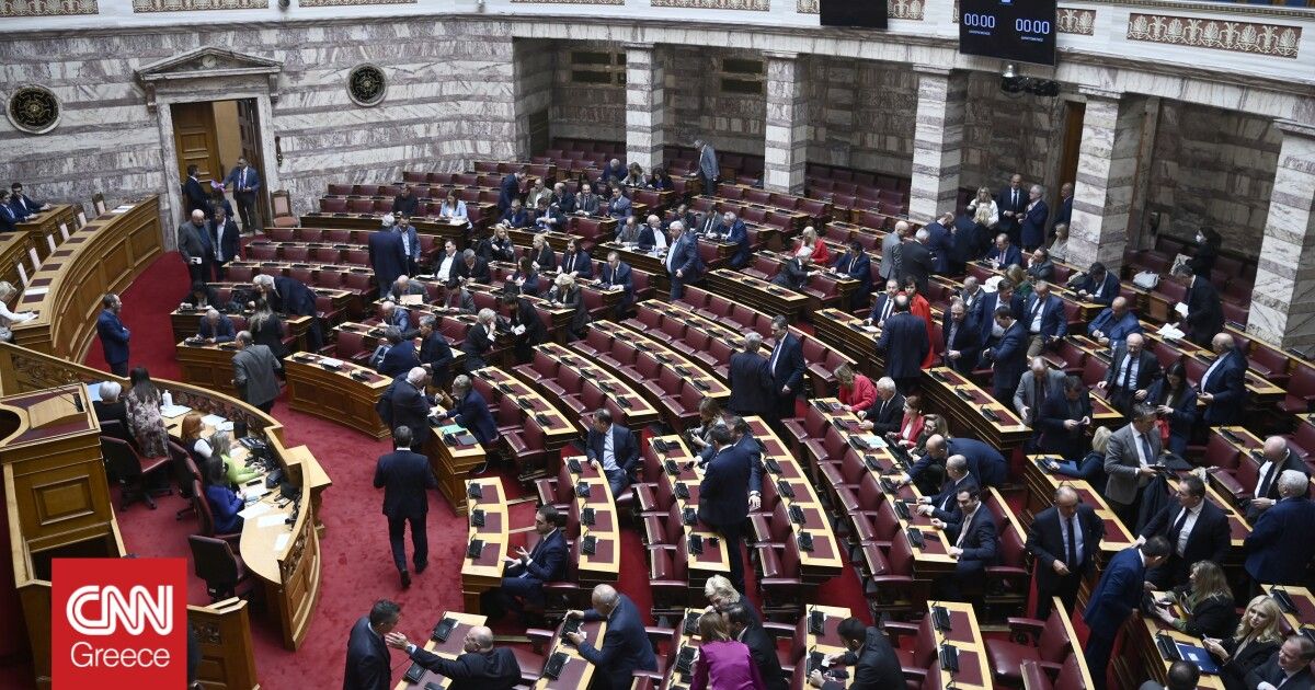 Ψηφίστηκε από την Ολομέλεια το νομοσχέδιο για τα «κόκκινα δάνεια» - CNN.gr