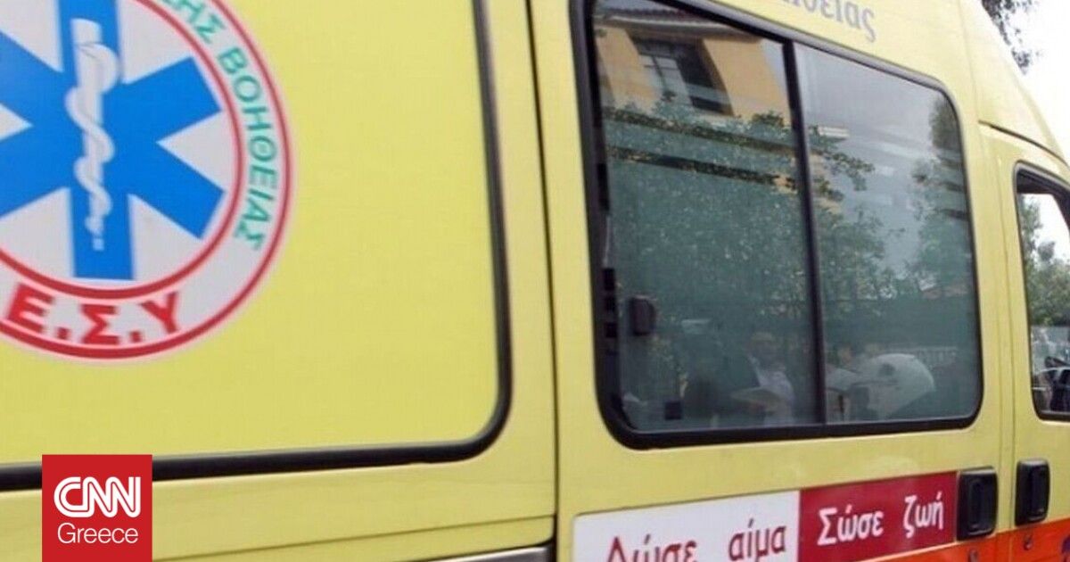 Καλλιθέα: Αυτοκίνητο παρέσυρε πεζή στη Θησέως - CNN.gr