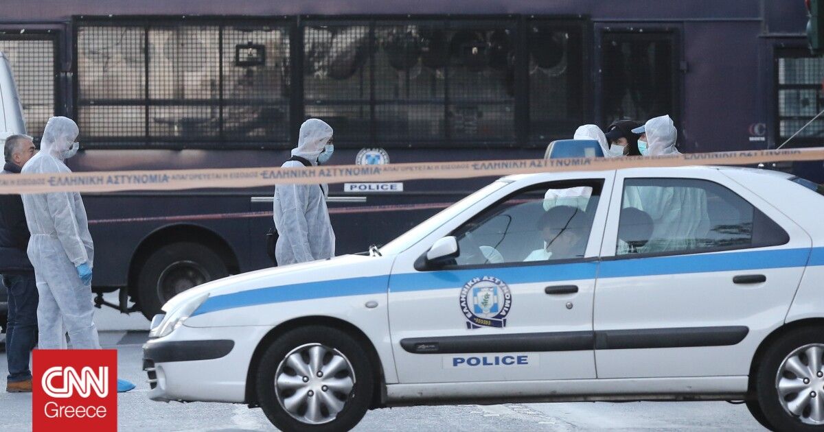 Συναγερμός για χειροβομβίδα στο Ψυχικό - Αποκλείστηκε η περιοχή - CNN.gr