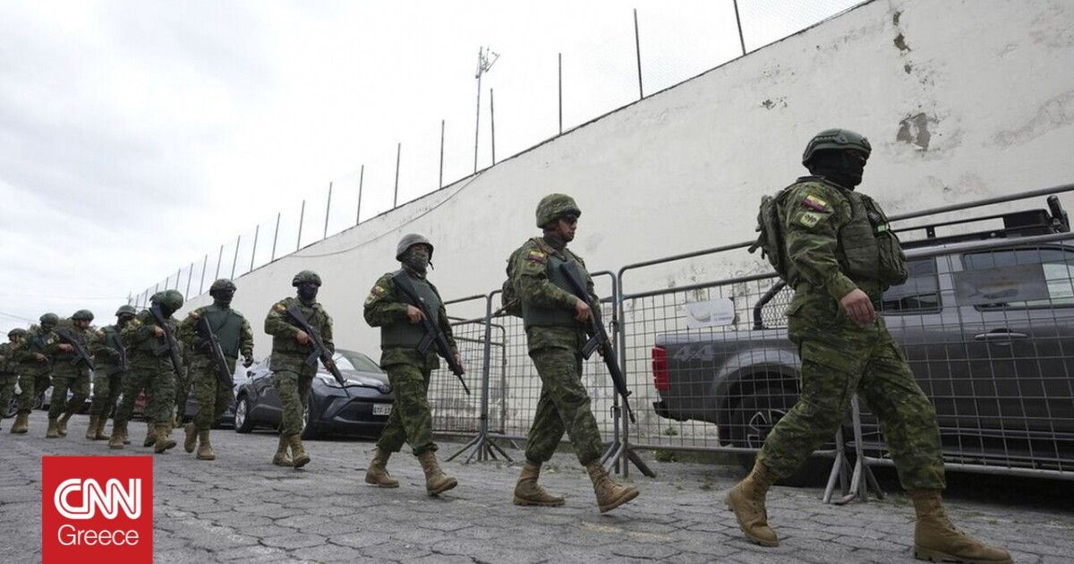 Ισημερινός: Απελευθερώθηκαν οι 178 σωφρονιστικοί υπάλληλοι που ...