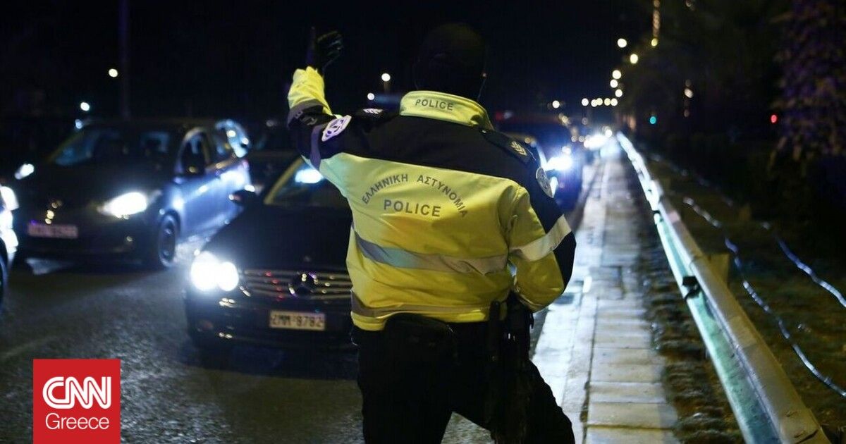 Τροχαία: Χειροπέδες σε τρεις οδηγούς που έκαναν κόντρες στην Ποσειδώνος ...