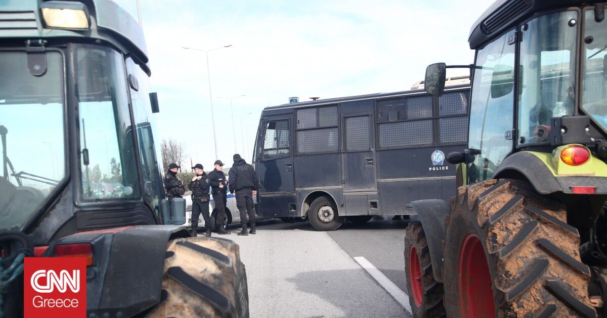 «Μπλόκο» της ΕΛΑΣ στην μηχανοκίνητη πορεία των αγροτών στην ...