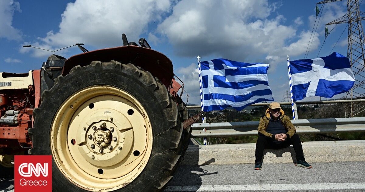 Αγρότες στα σύνορα: Εκλεισαν τα τελωνεία Ευζώνων και Νίκης - CNN.gr