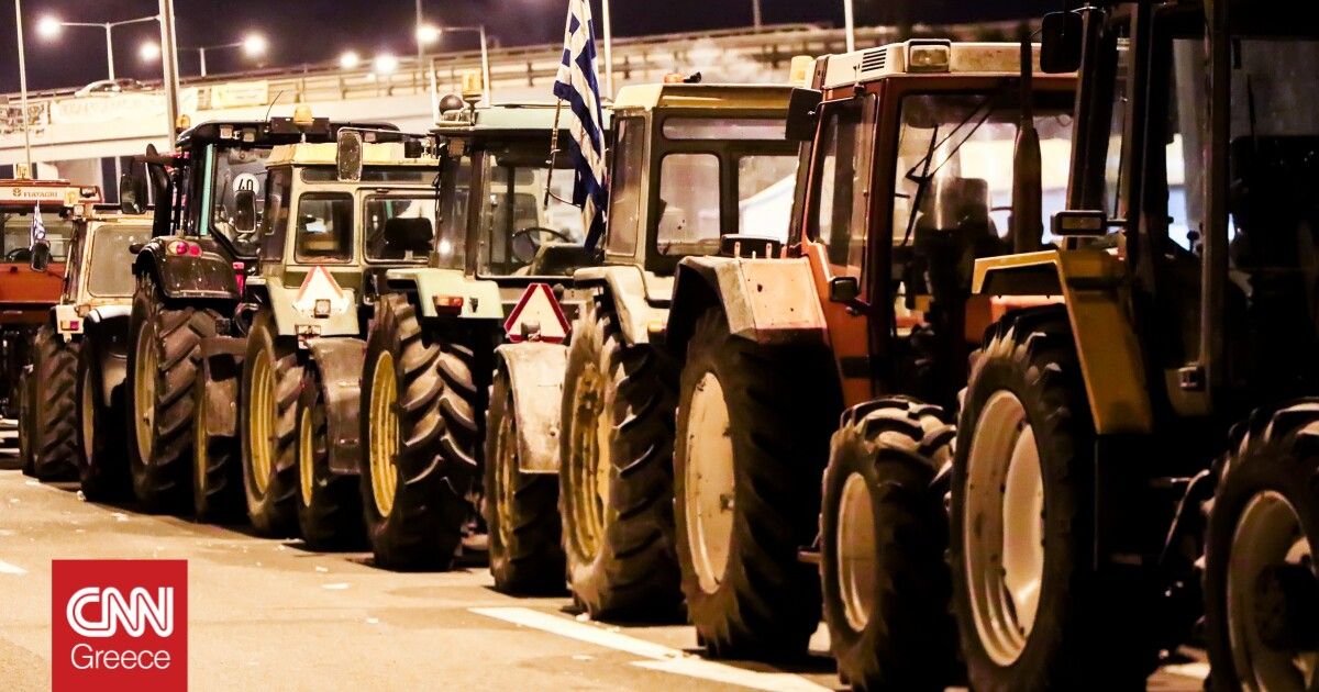 Αγρότες απέκλεισαν ξανά το τελωνείο των Ευζώνων για τα φορτηγά - CNN.gr