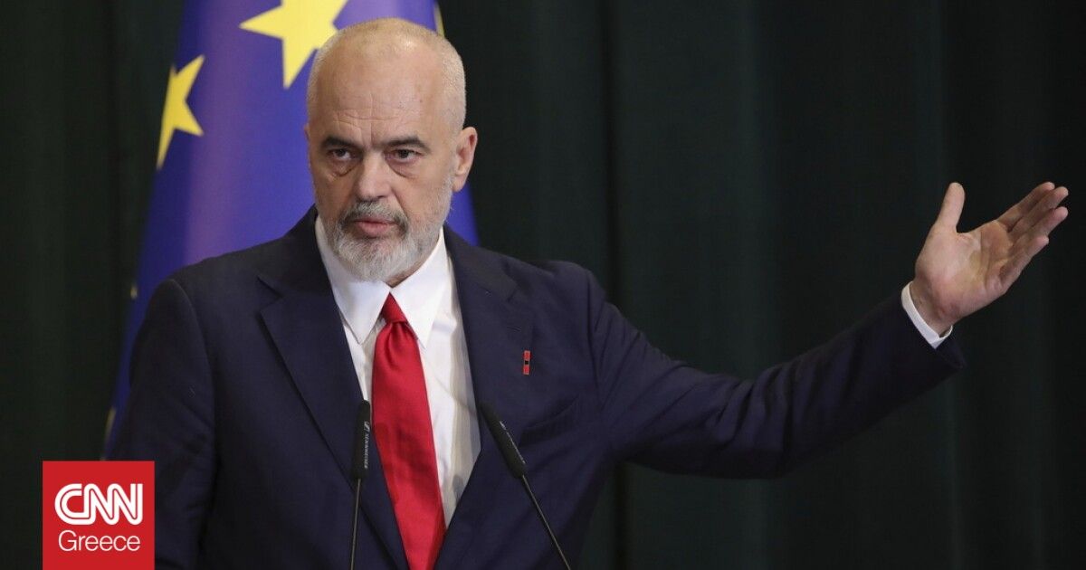 Αλβανία: Επαναλειτουργεί αεροπορική βάση σοβιετικής εποχής - CNN.gr