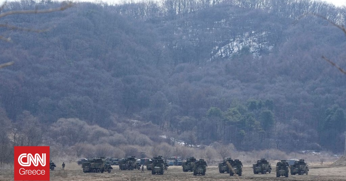 Βόρεια Κορέα: Πραγματοποίησε άσκηση πυροβολικού - Τα βλήματα θα ...