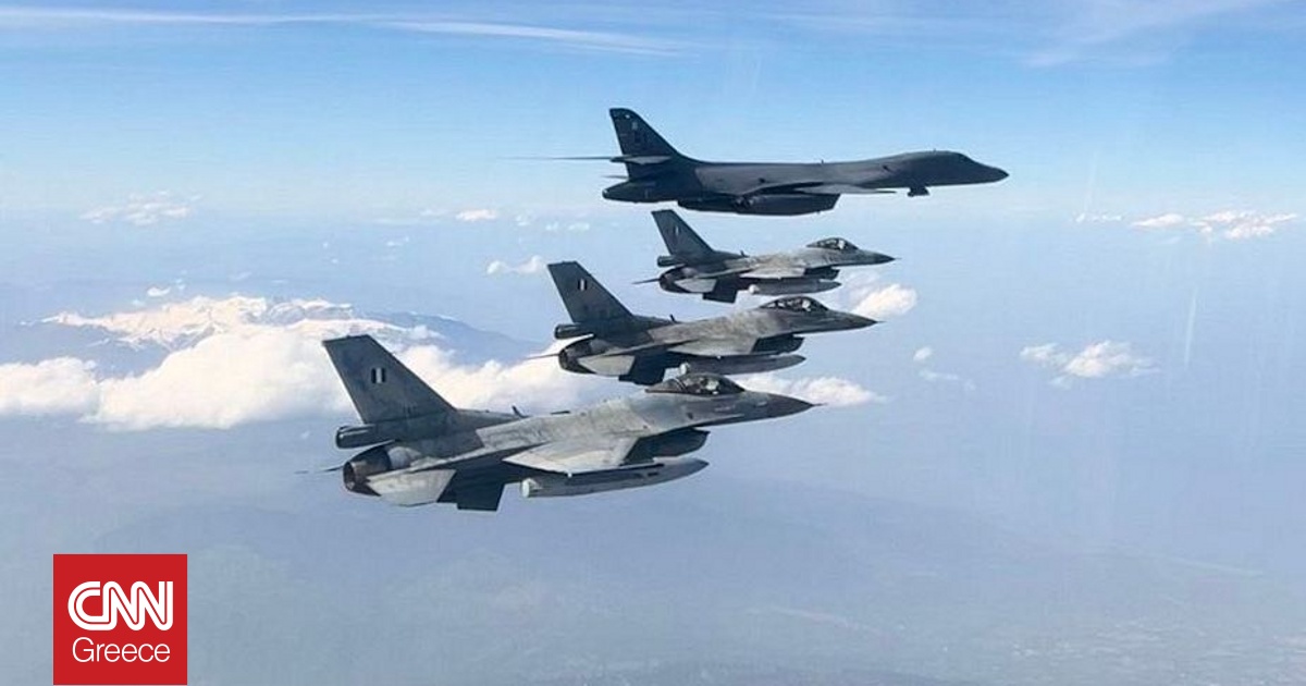 Πολεμική Αεροπορία: Εικόνες από τη συνεκπαίδευση F-16 με βομβαρδιστικό ...
