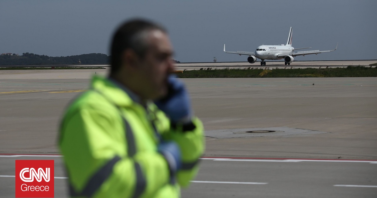 Αναγκαστική προσγείωση Boeing 737 στο Ελευθέριος Βενιζέλος - CNN.gr