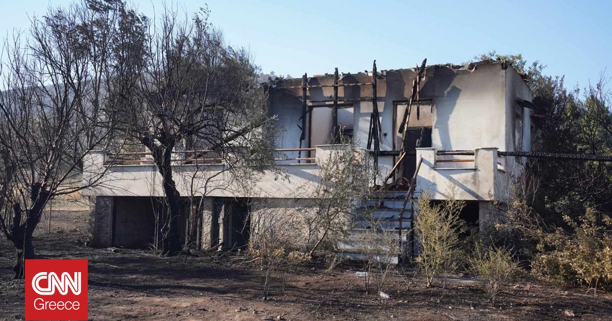 Φωτιά στη Βάρης - Κορωπίου: Τι λένε στην κάμερα του CNN Greece δήμαρχος ...