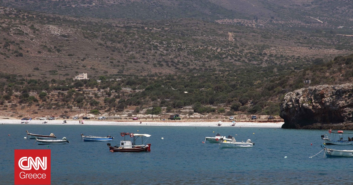 Μηχανική βλάβη σε ιστιοφόρο στο Πόρτο Κάγιο στον Λακωνικό Κόλπο - CNN.gr