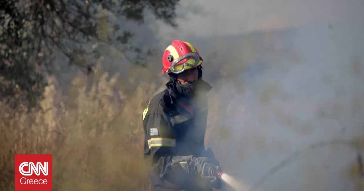 Φωτιά στο Ρέθυμνο: Ενισχύονται οι δυνάμεις της Πυροσβεστικής - Ήχησε το 112 - CNN.gr