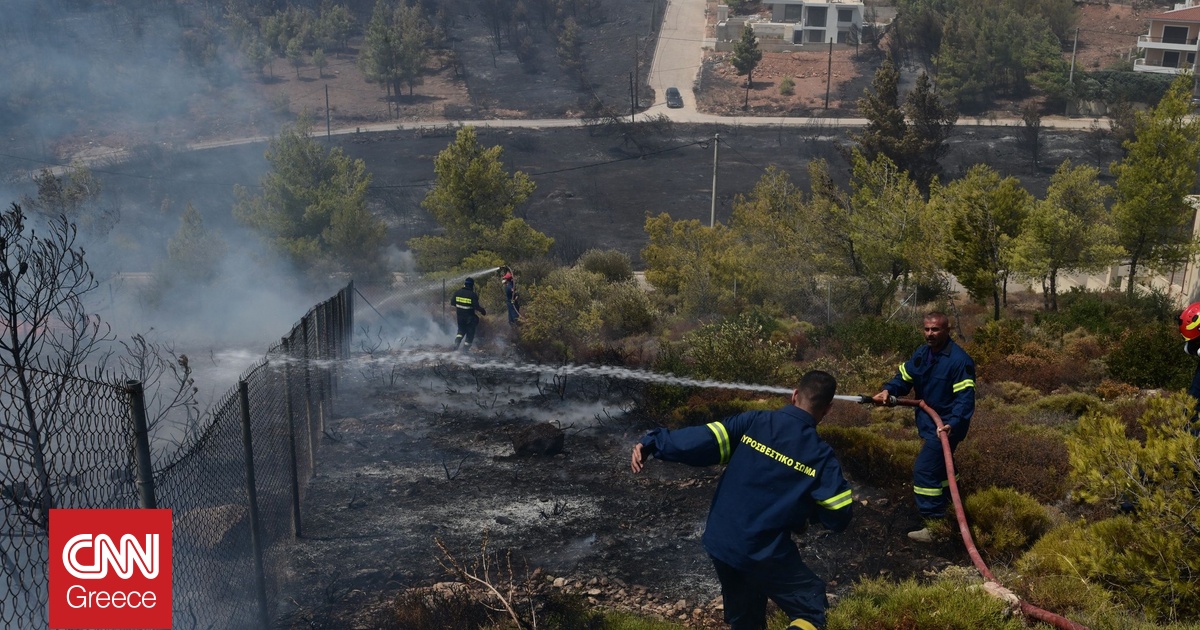 Πυρκαγιά στην Αττική: Νέο 112 για εκκένωση της Νέας Πεντέλης προς ...