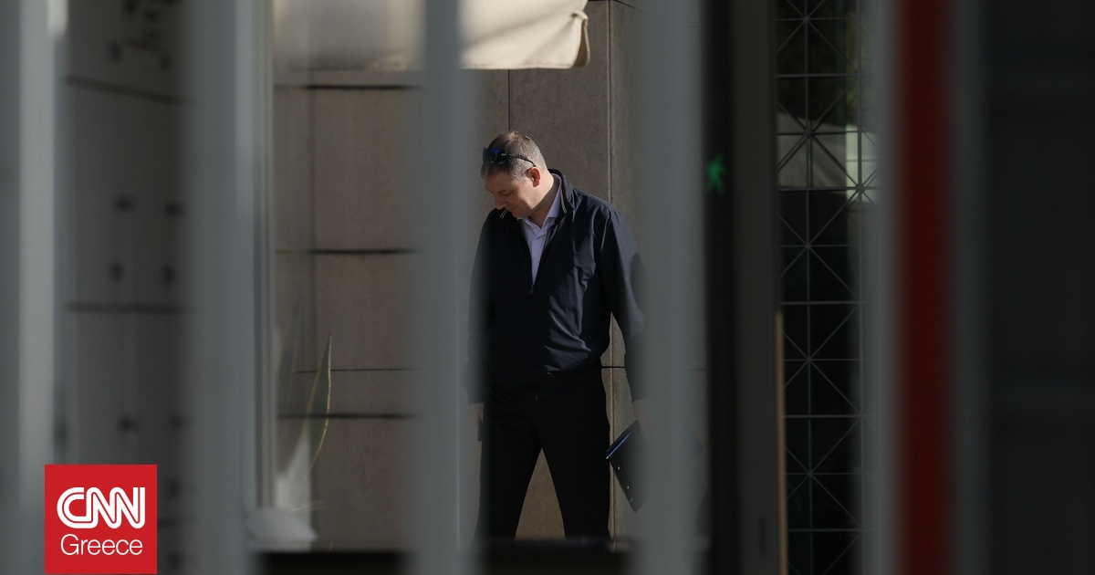 Κατάληψη στο ελληνικό προξενείο του Βερολίνου -Στήριξη στους ...