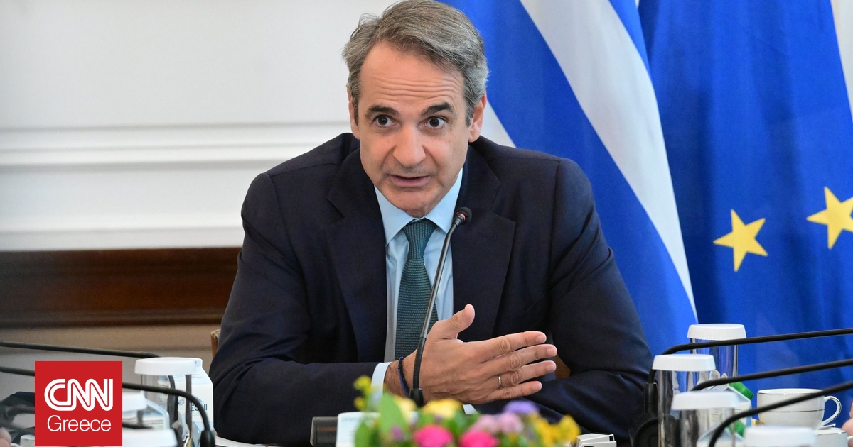 Μητσοτάκης: Ο Βασίλης Παπαβασιλείου ήταν κορυφαίος σκηνοθέτης, άξιος ...