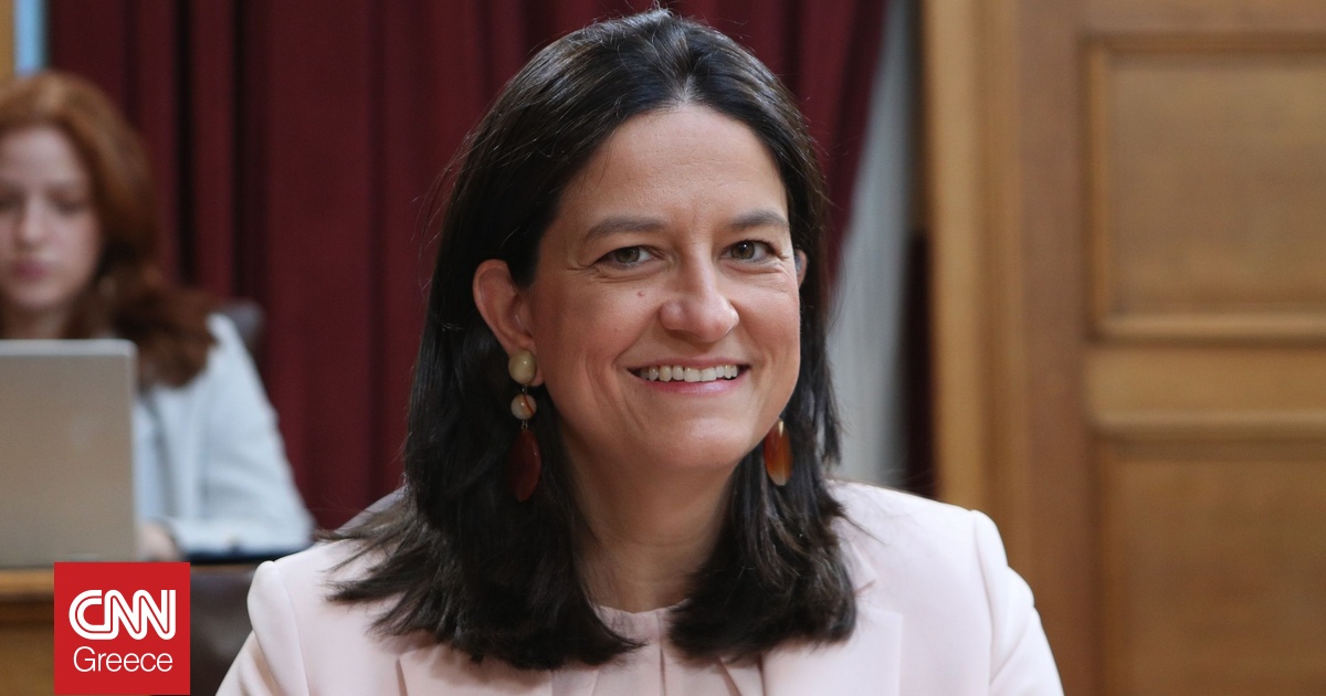 Κεραμέως: Από τους 660.000 Έλληνες που έφυγαν στο εξωτερικό, 420.000 έχουν ήδη επιστρέψει - CNN.gr