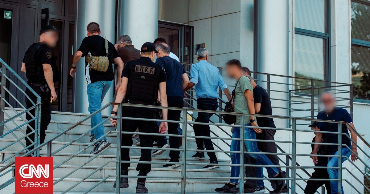 Θεσπρωτία: Προφυλακιστέοι οι 13 από τους 14 τελωνειακούς για την ...
