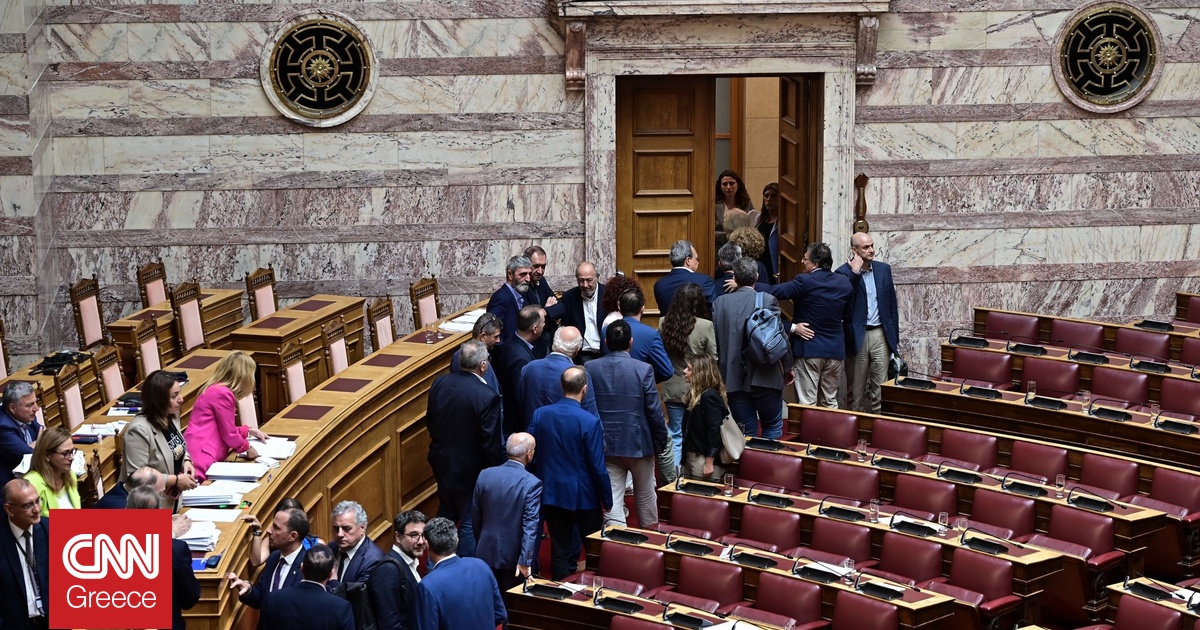 Βουλή: Καταψηφίστηκε η σύσταση Προανακριτικής - Αποχώρησε η ...