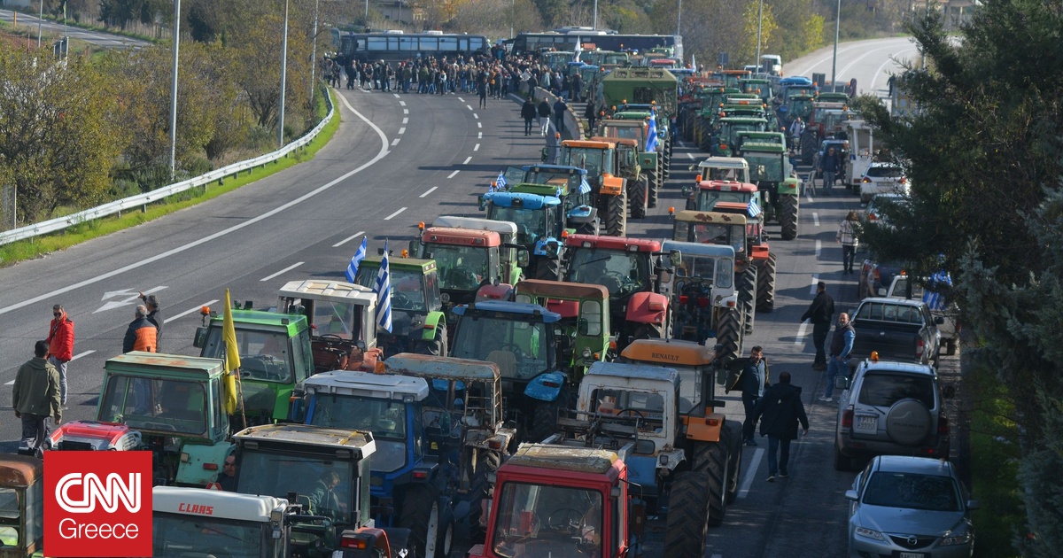 Σκληραίνουν τη στάση τους αγρότες και κυβέρνηση: Κλείνουν ...