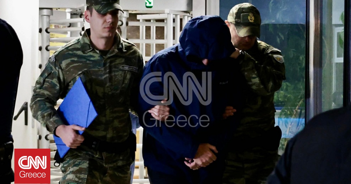 Στις φυλακές Κορίνθου ο σμήναρχος: Με σκυμμένο το κεφάλι δήλωσε ένοχος ...