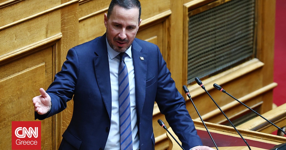 «Ή πετάξτε έξω τον ανάγωγο κύριο ή βουλώστε το!» - Εκτός ελέγχου η ...