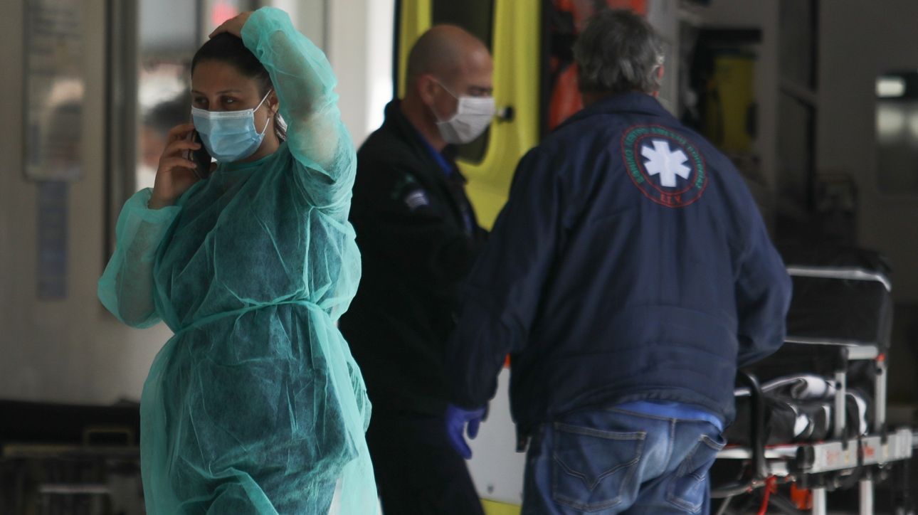 Κορωνοϊός: Δύο ακόμη θάνατοι – Στους 373 οι νεκροί - CNN.gr